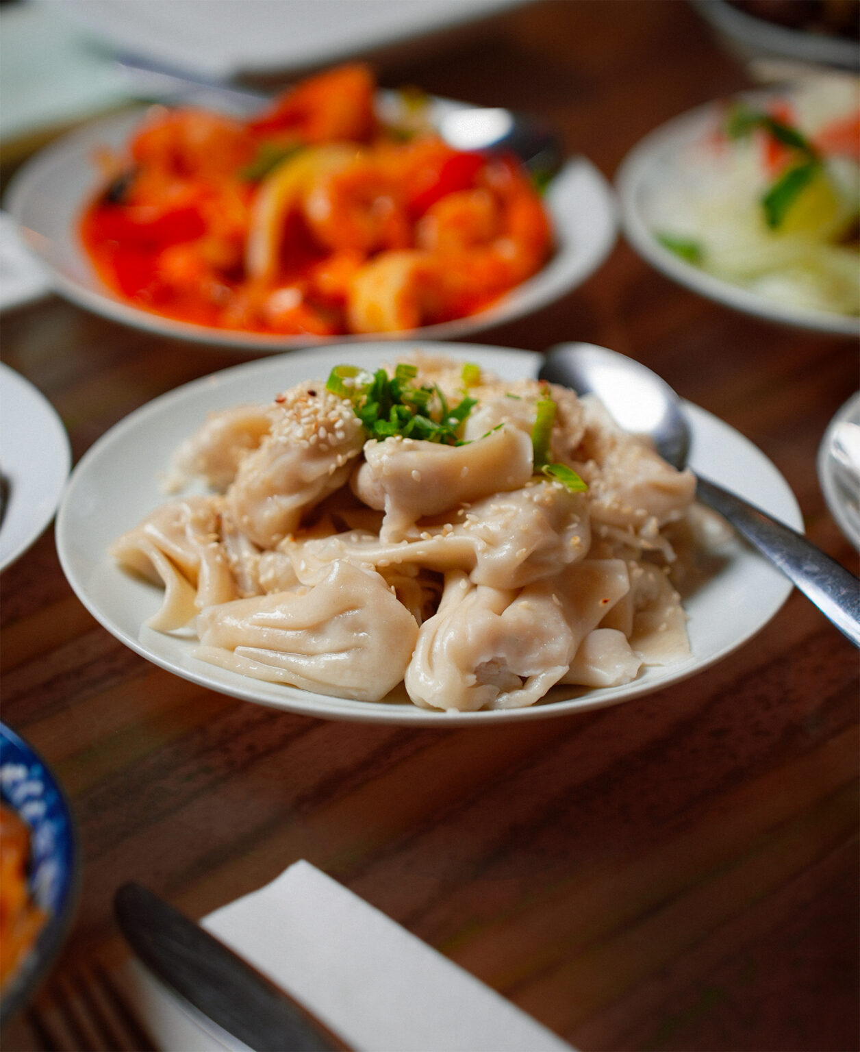 Sawadika — Festin Thaïlandais – Restaurant élégant et contemporain ...